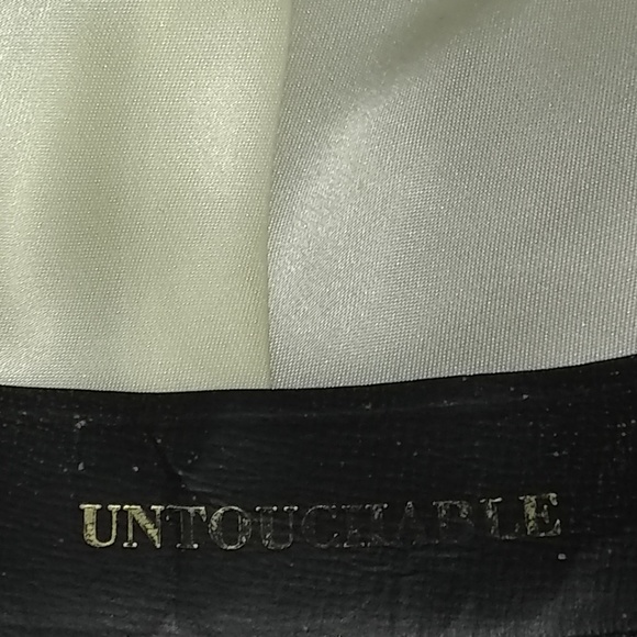 Capas | Accessories | Capas Untouchable Design 0 Wool Hat | Poshmark